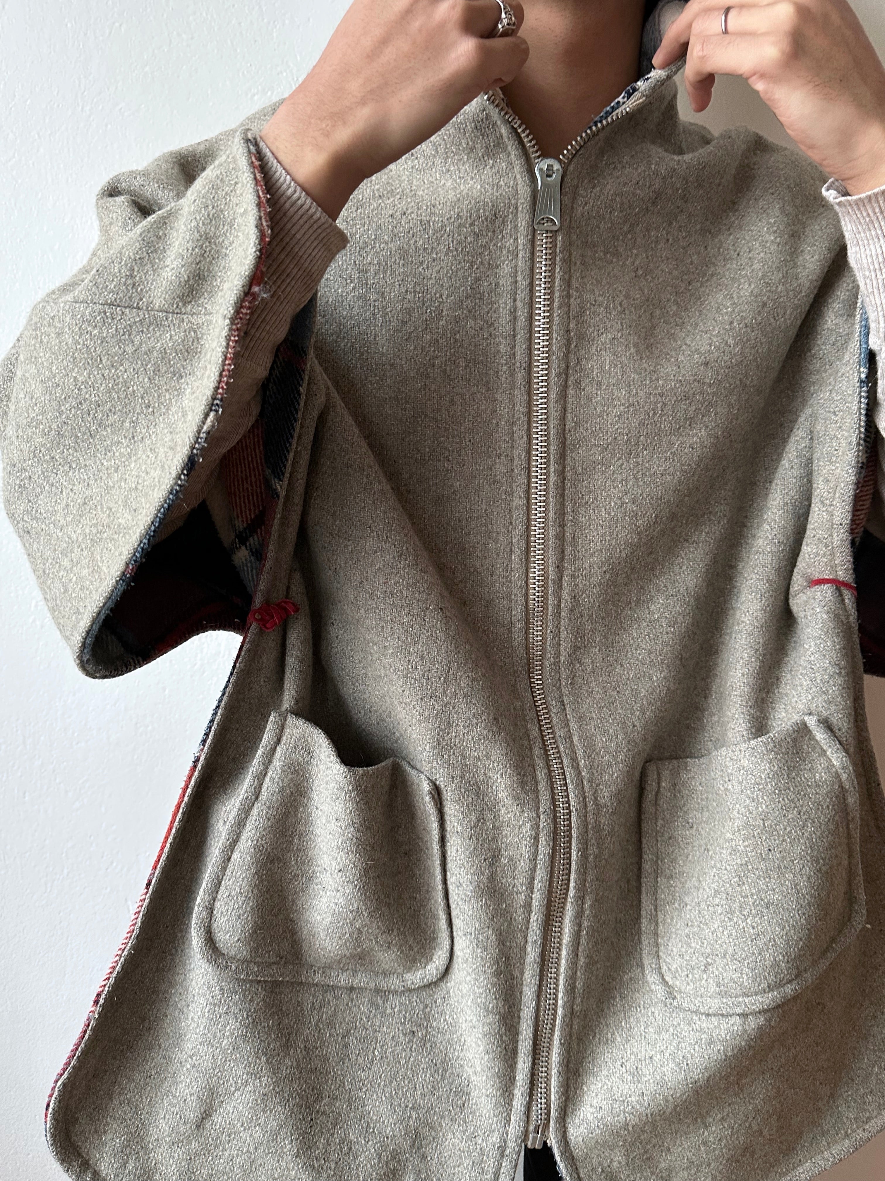 60s-70s Wool reversible poncho – TOTO